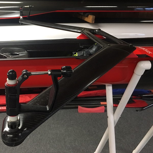Stern Mounted Hollow Carbon Wing Rigger | Durham Boat Company